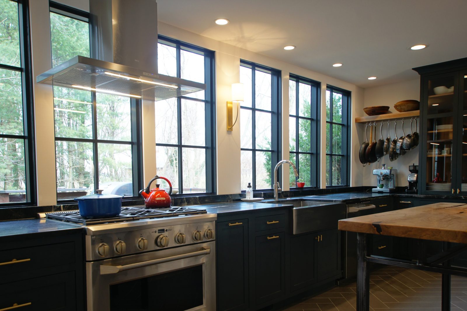 Contemporary Farmhouse - Castleman Carpentry